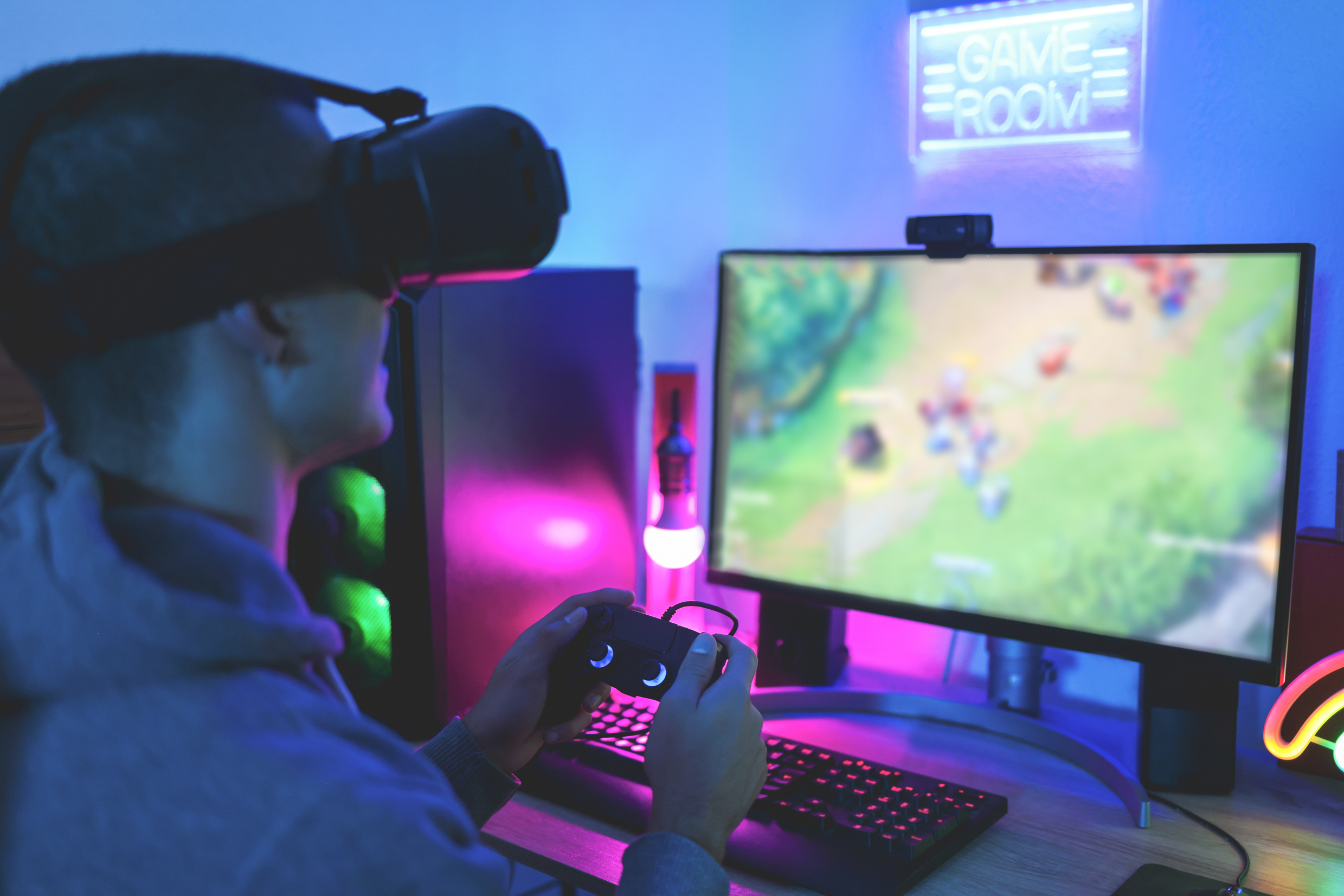 Monte o seu quarto gamer com móveis sob medida!